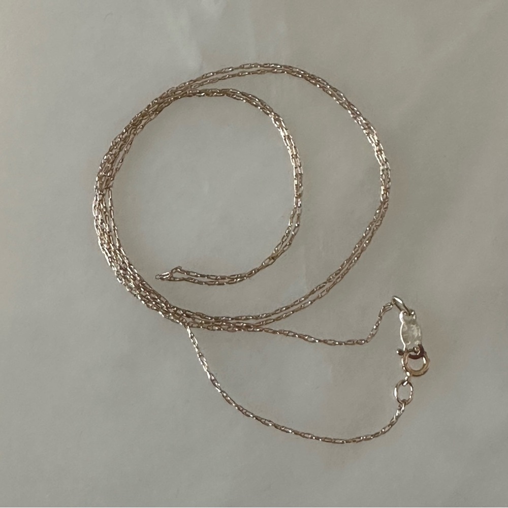 14k Solid Gold Thin Chain Necklace - Gem